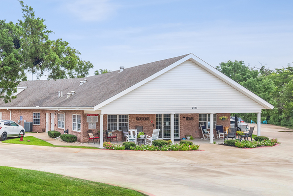 Broadmoor Court | Bryan, TX | Reviews | SeniorAdvisor