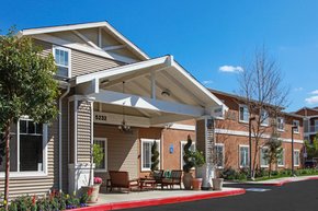 Raincross at Riverside | Reviews | SeniorAdvisor